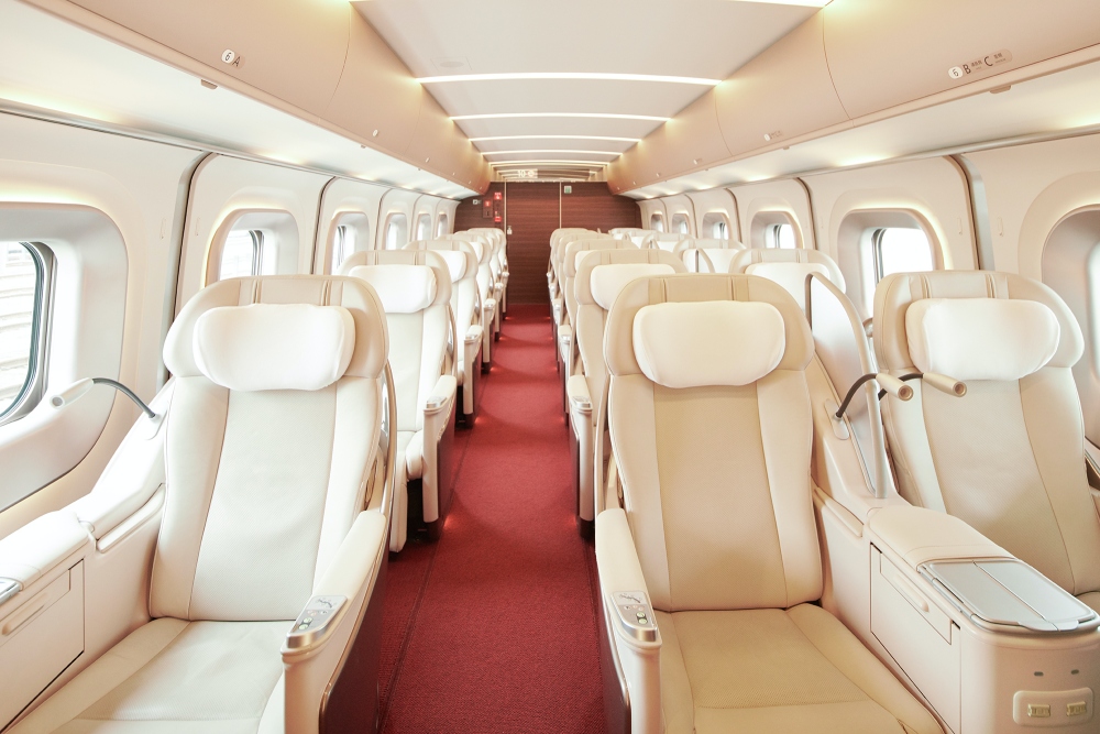 Rail Report: Gran Class, Japan’s Most Luxurious Bullet Train Experience ...